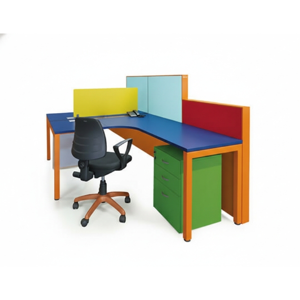 Cube Cockpit Workstation – Lemonbull